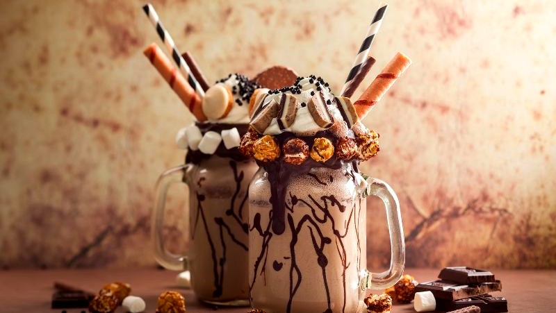Boozy S'Mores Milkshake Recipe – Advanced Mixology