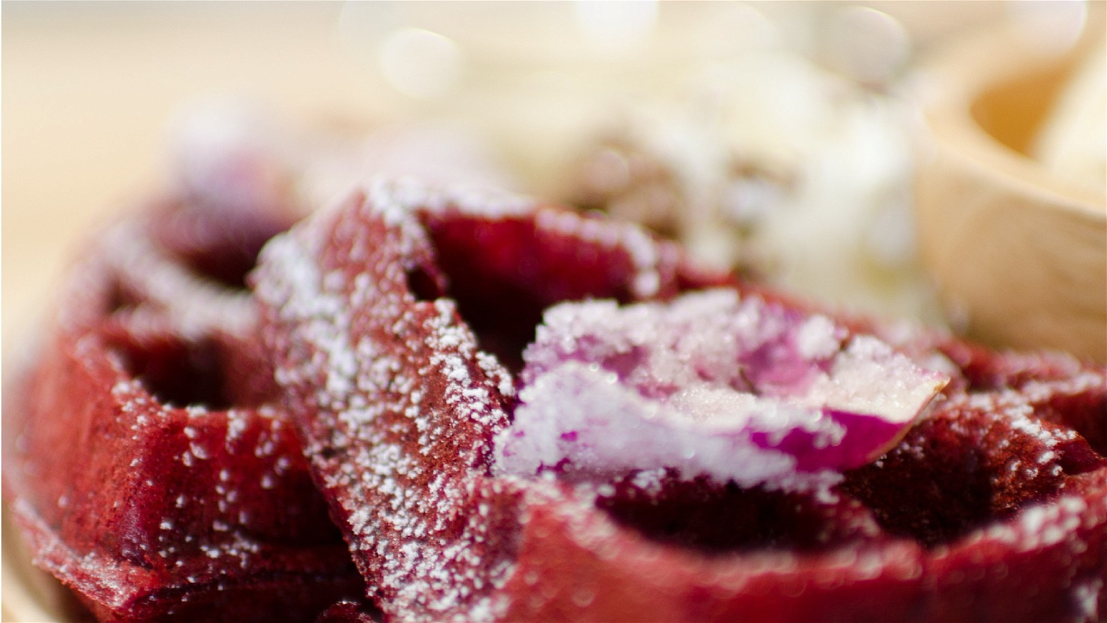 Red Velvet Mini Waffles – Dash