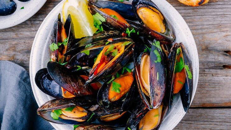 Classic French Mussels – Fitat60